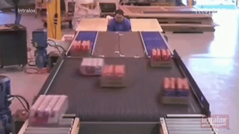 Watch soothing omnidirectional conveyor belts in action / Boing Boing