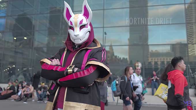 Here's a 14-minute cosplay music video from the 2018 NY Comic-Con ...